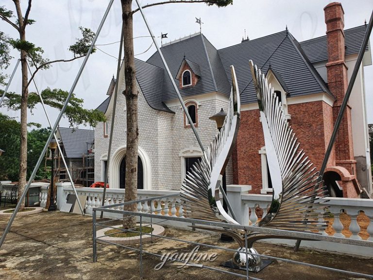 Modern Large Metal Angel Wings Sculpture for Outdoor